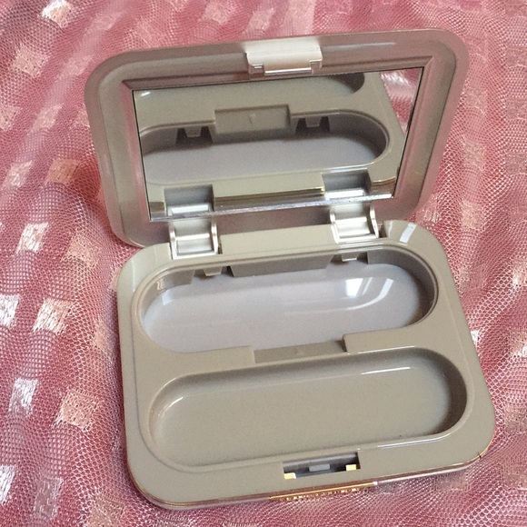 Mary Kay | Makeup | Mary Kay Signature Color Compact New Unfilled ...